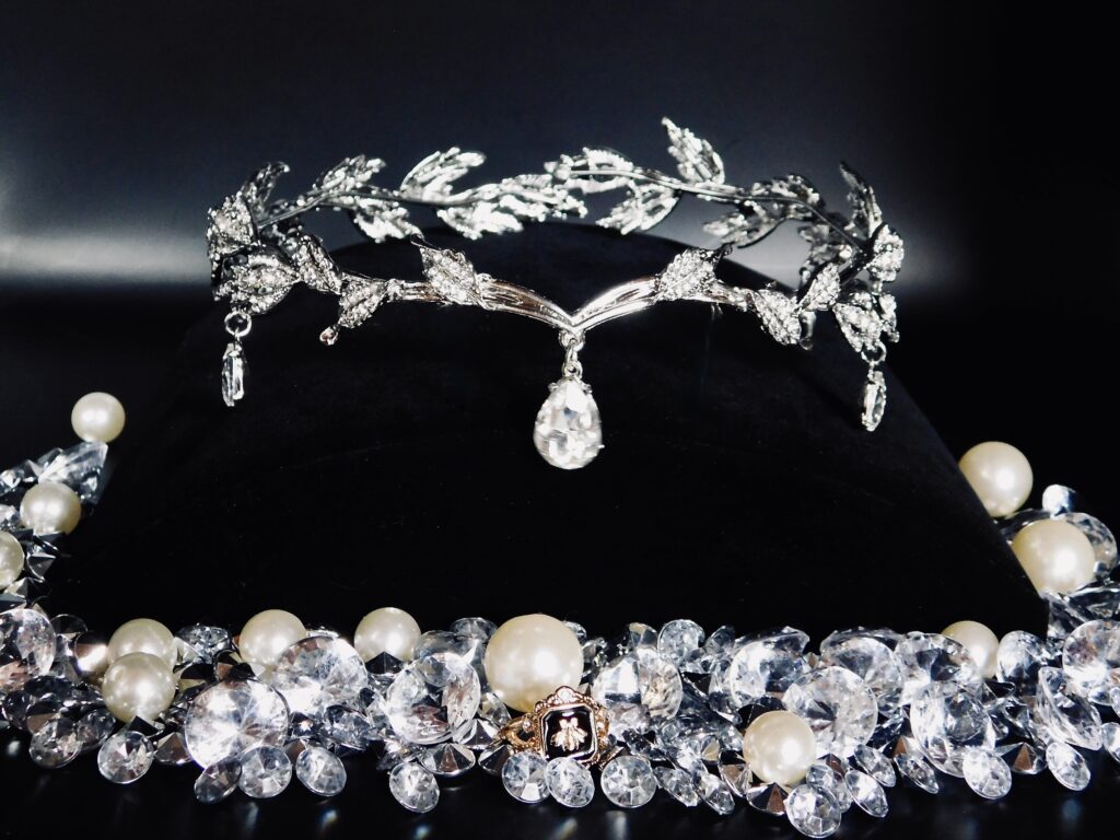 Arwyn Circlet - Silver - Queen Bee Crown Company