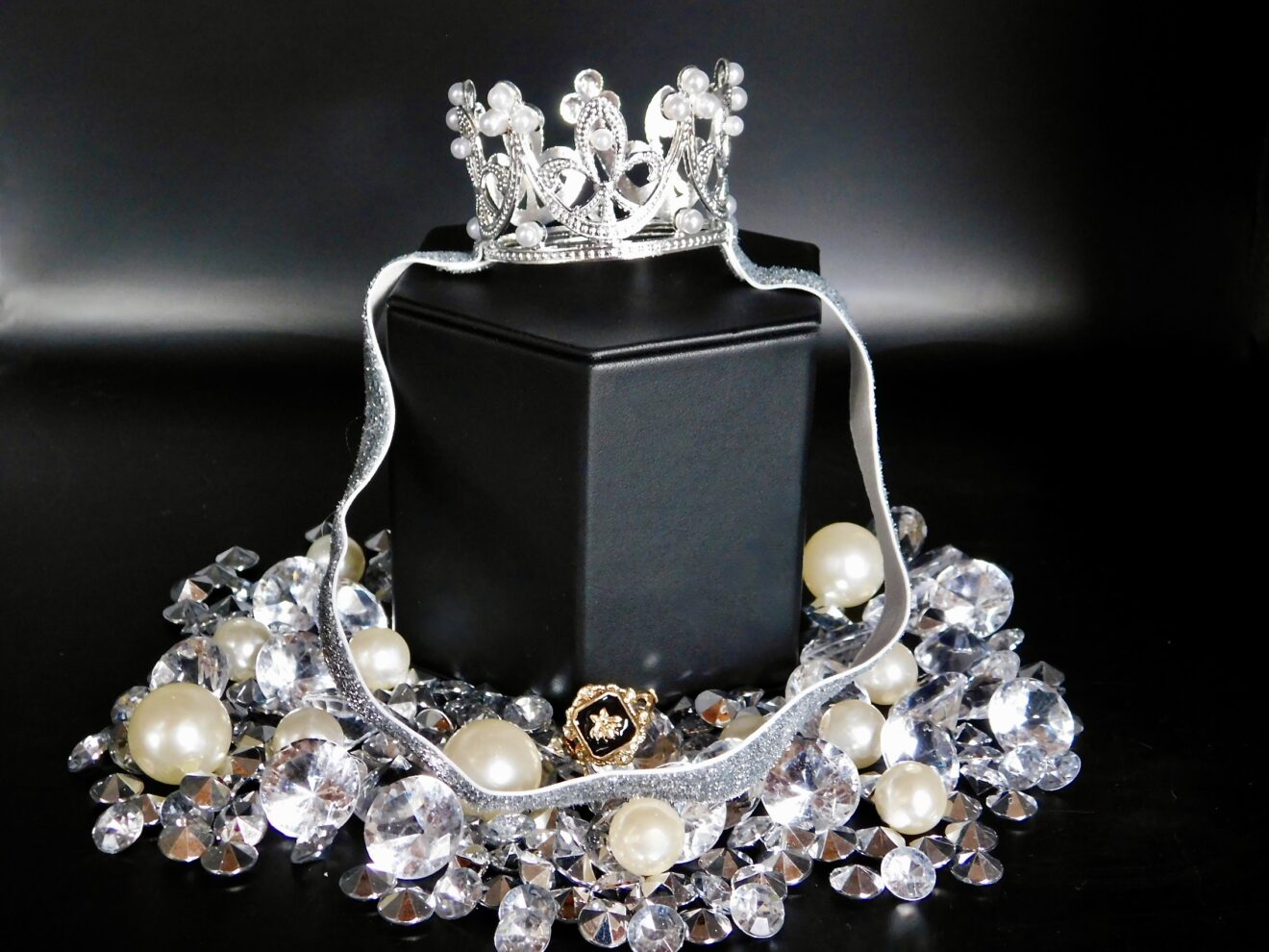Royal Baby Crown -Silver - Queen Bee Crown Company