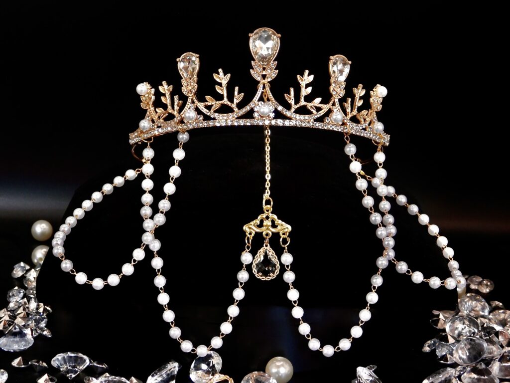 Love Story Tiara - Queen Bee Crown Company