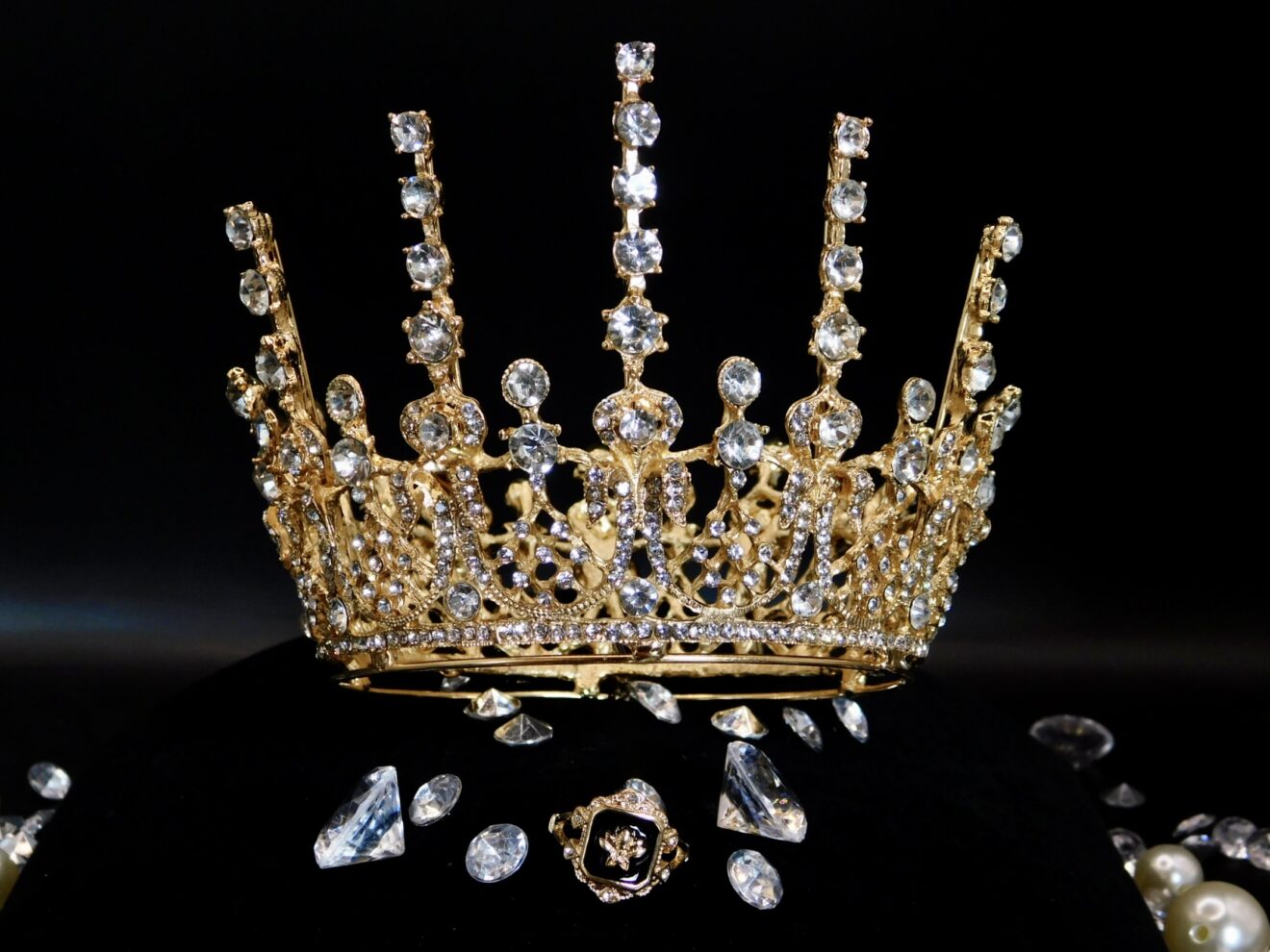 Gold Full Crown - Queen Bee Crown Company